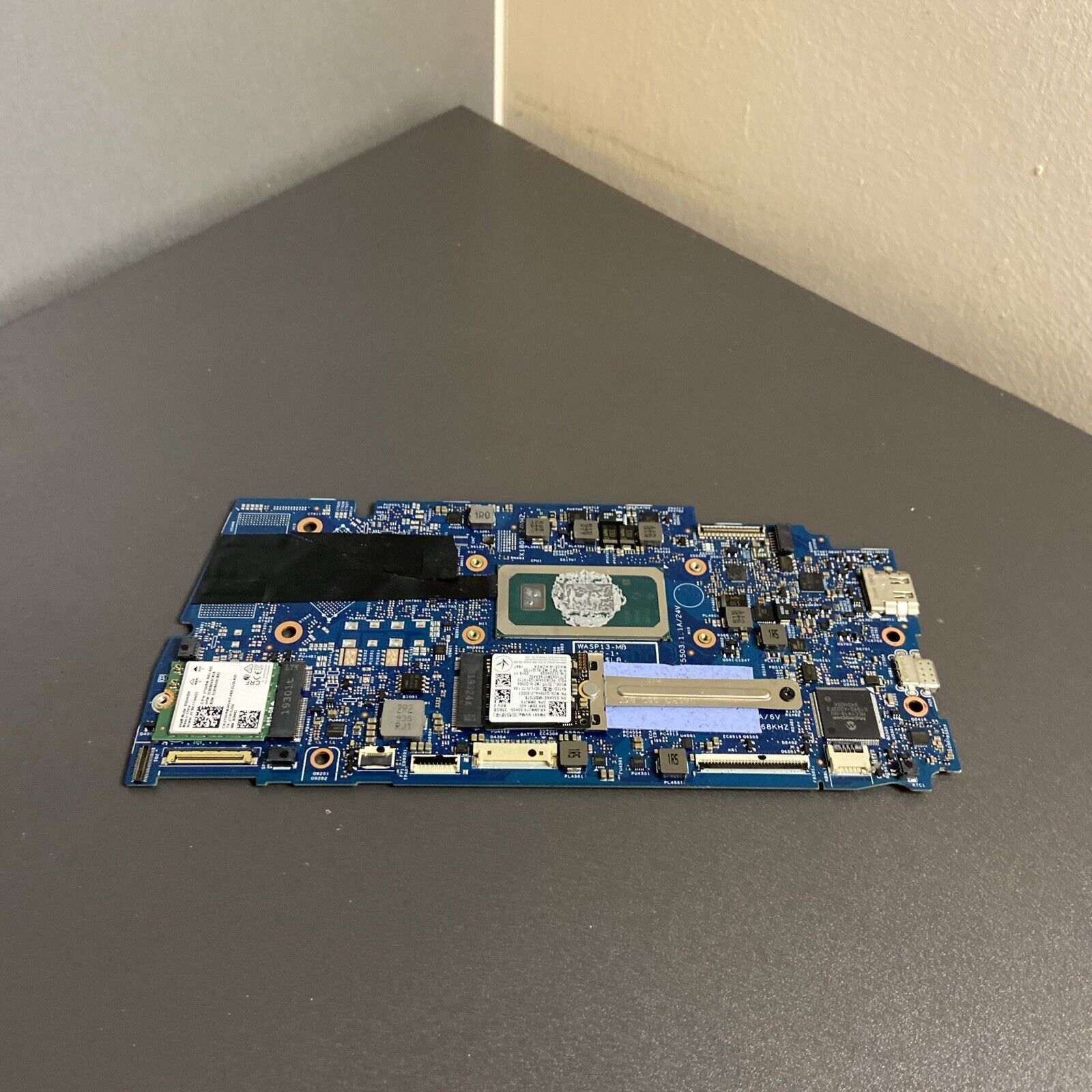 Dell Latitude 3301 motherboard Intel i5-8265U 8GB Ram & 256GB SSD Wind ...